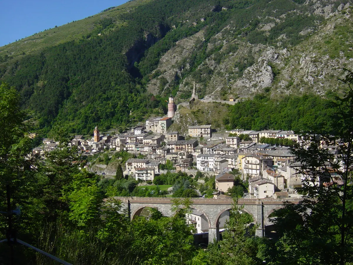 Village perché de Tende (Tende) | Office de Tourisme Menton, Riviera ...