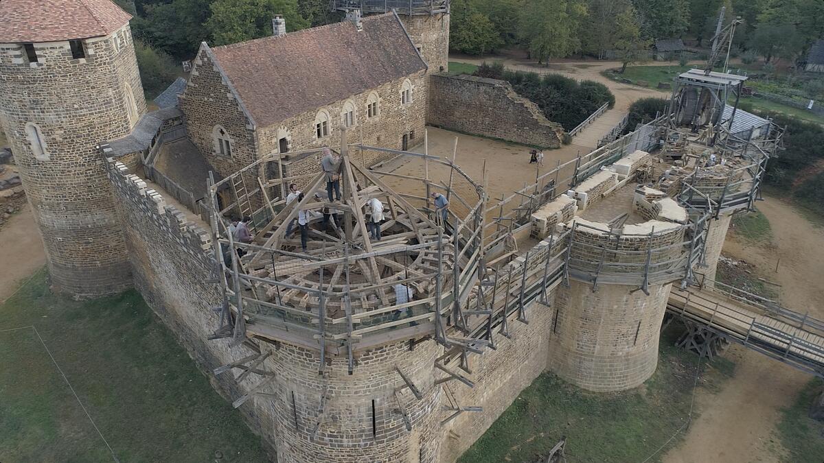 Guédelon, nous bâtissons un château fort (Treigny) | Beaune and the ...