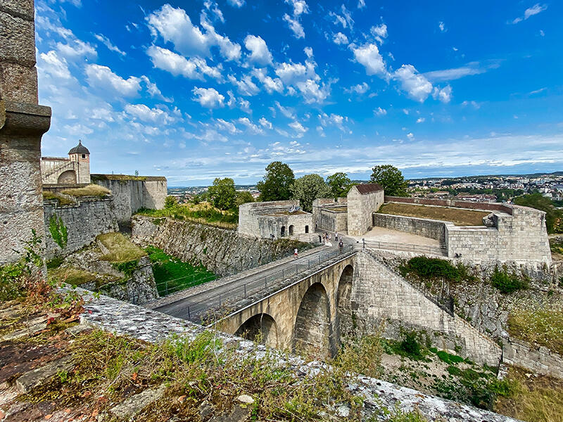 Citadelle de Besançon (Besançon) | Beaune and the Beaune region Tourism ...