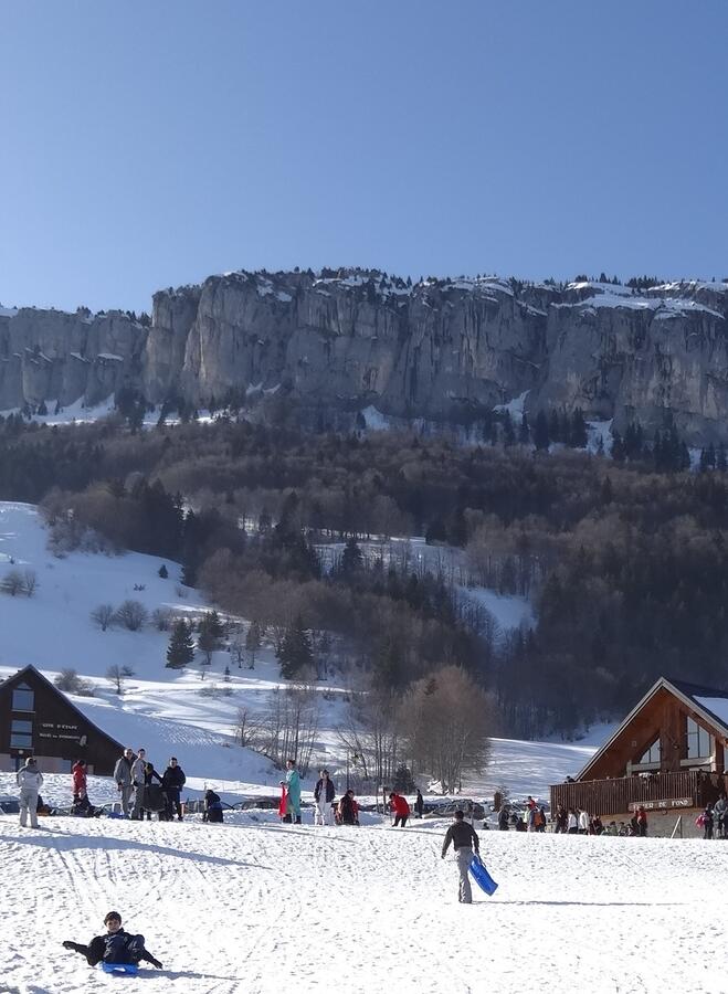 Piste de luge du Déset d’Entremont en Chartreuse- ski alpin (Entremont ...