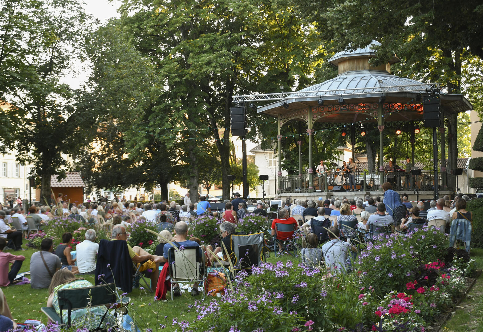 Les Jeudis du kiosque – Concerts au square Simone Veil ! (Bourg-en ...