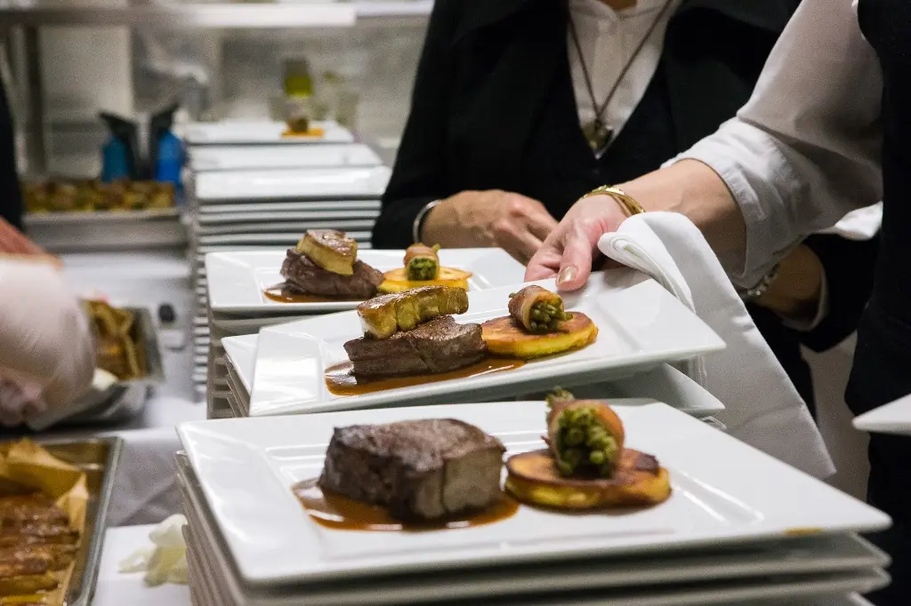 La Ferme aux Vins – traiteur (Beaune) | Beaune et le Pays Beaunois ...