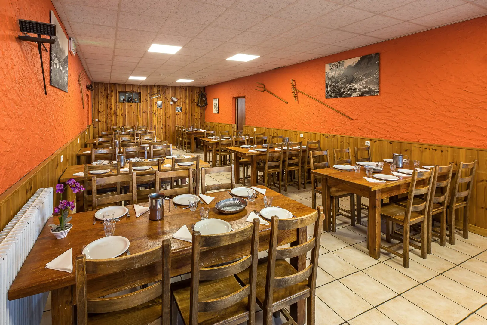 Les Prés jaunes (Saint-Léger-les-Mélèzes) | Provence-Alpes-Côte d'Azur ...