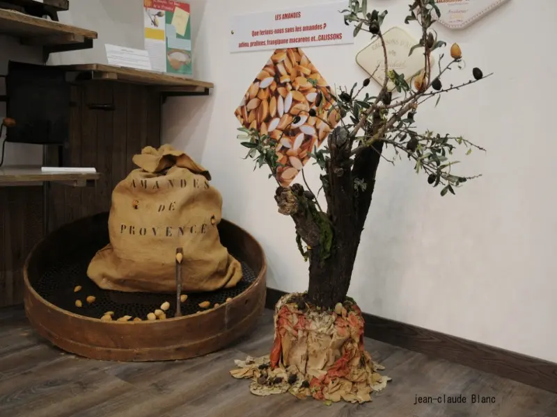 Lou Pitchoun Museon Dou Calissoun (Aix-en-Provence) | Provence-Alpes ...