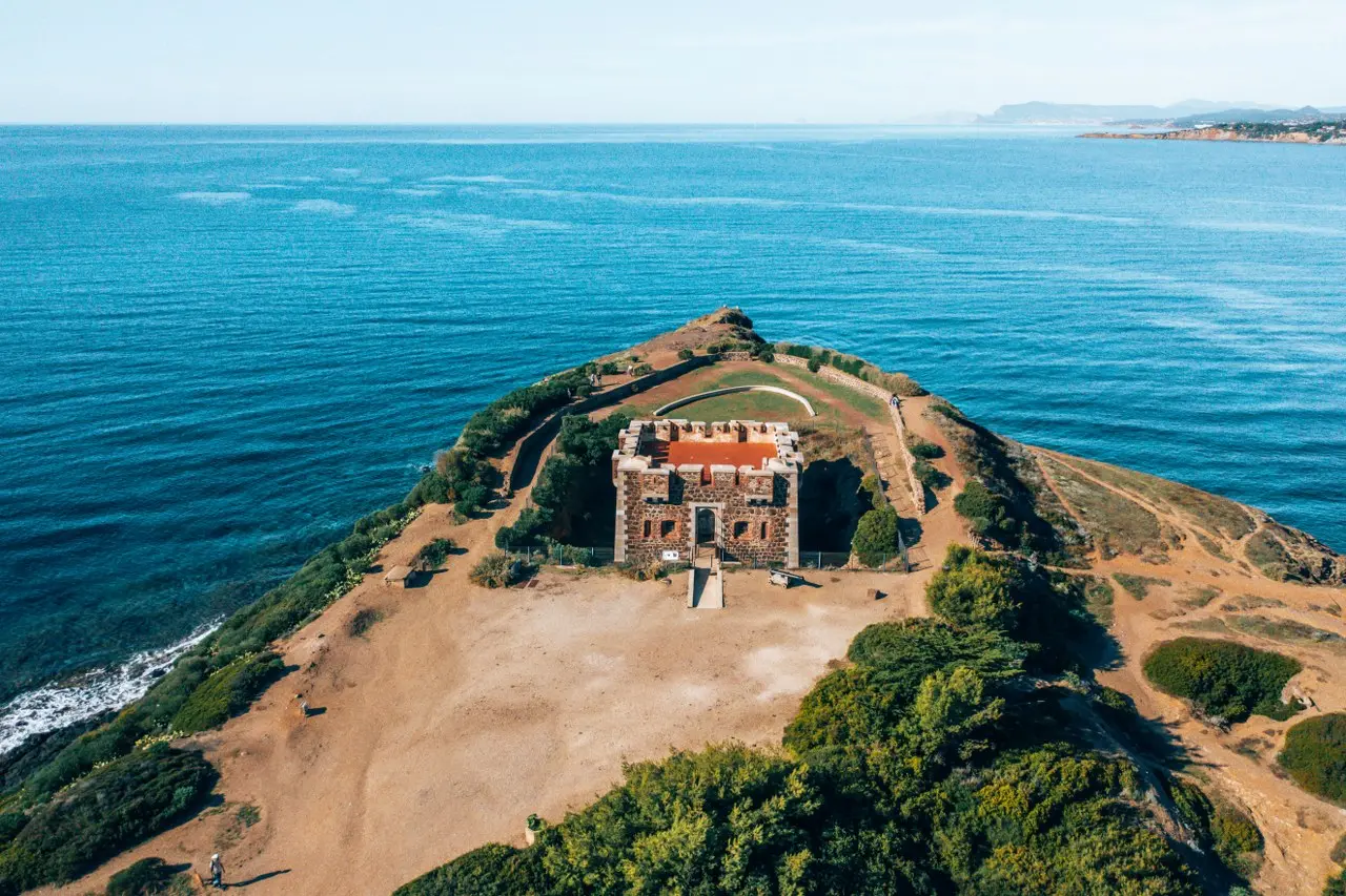 Batterie du Cap Nègre (Six-Fours-les-Plages) | Provence-Alpes-Côte d ...