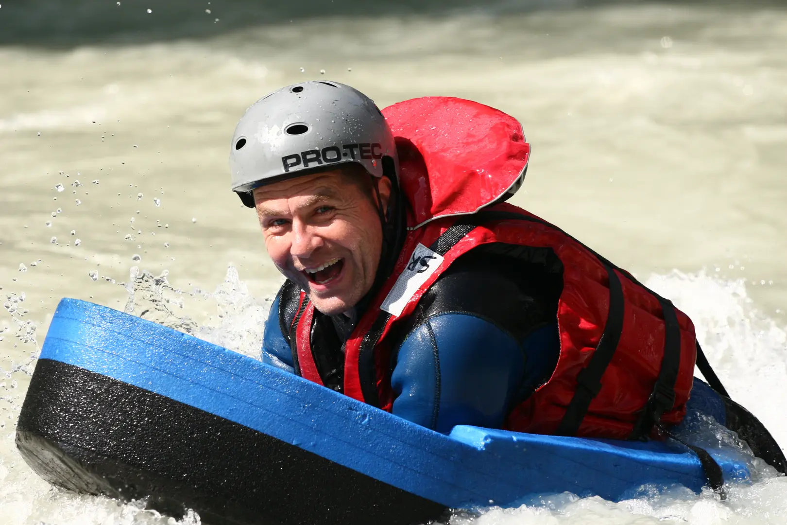 Hydrospeed Sport – Chamonix – Adventures Payraud Session Raft (Passy ...