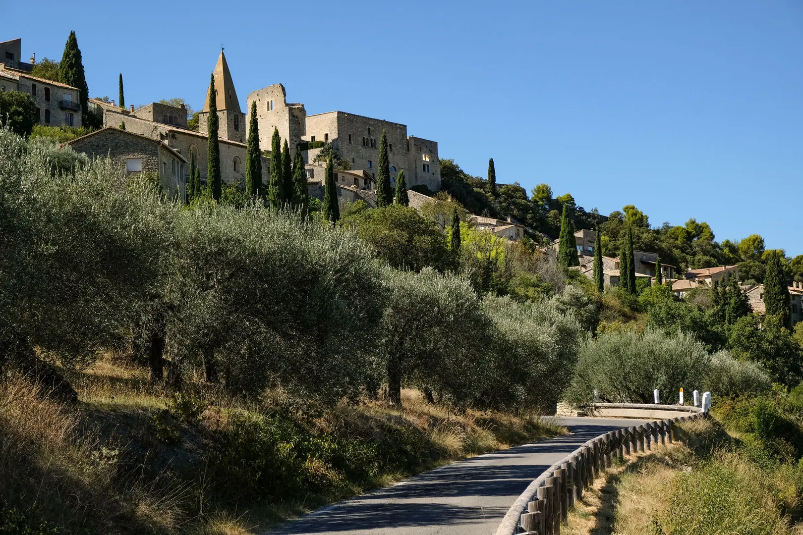 Village du Crestet (Crestet) | Provence-Alpes-Côte d'Azur Tourisme