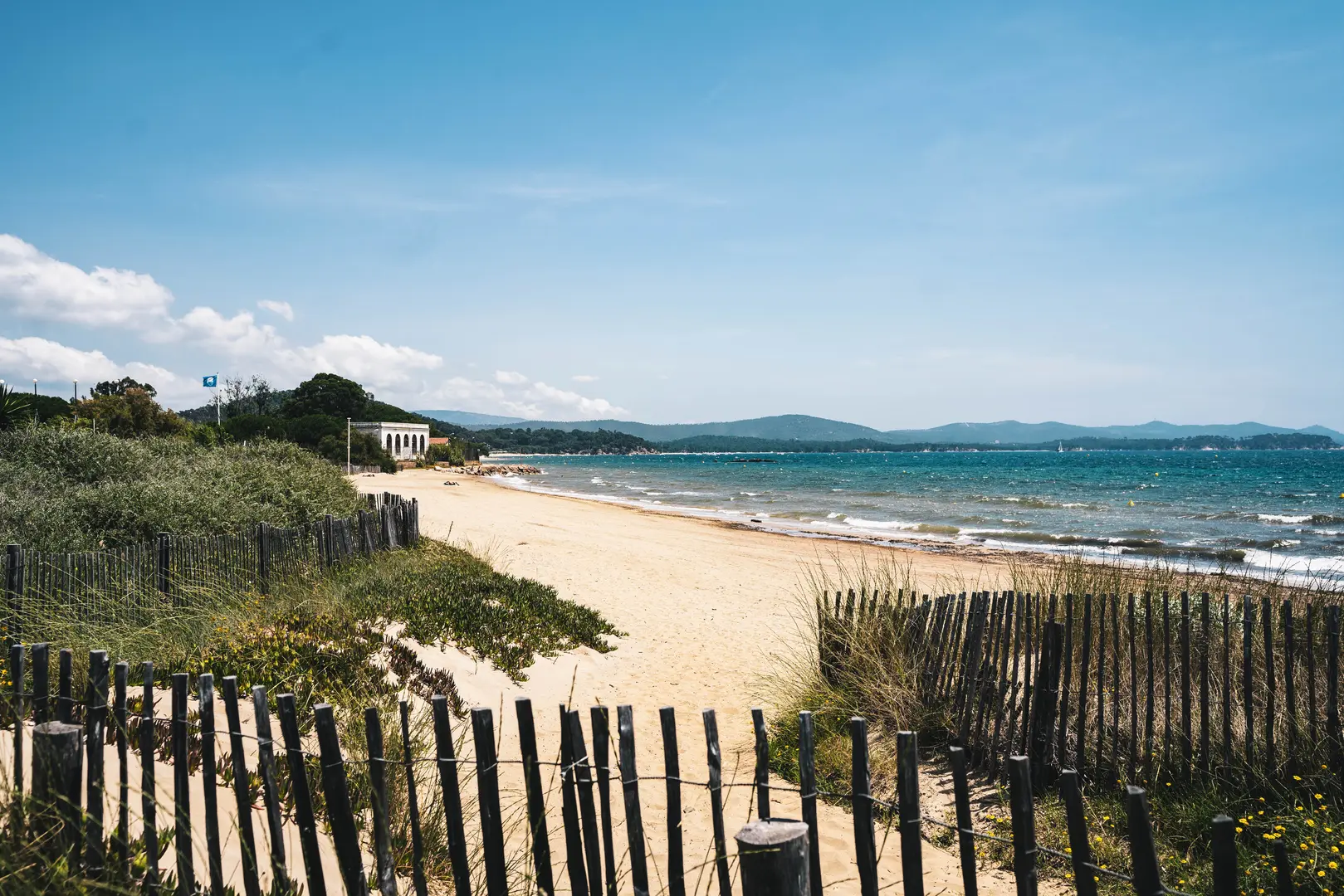 Plage de Tamaris (La Londe-les-Maures) | Destination Côte d’Azur France ...