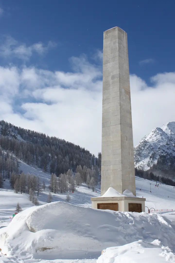 Obélisque Napoléon (Montgenèvre) | Provence-Alpes-Côte d'Azur Tourism