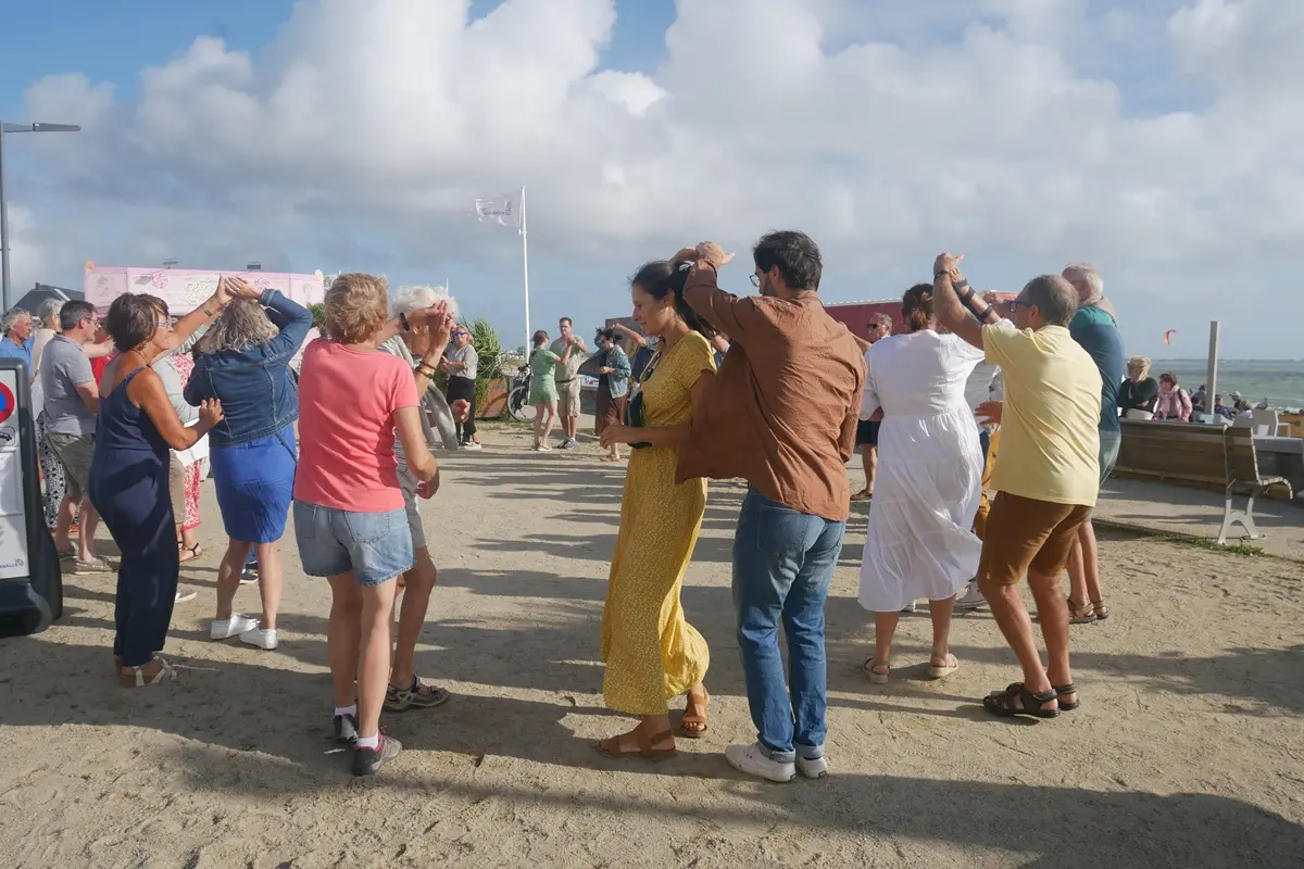 Vendredi MOVE : Bachata (La Turballe) | La Baule-Guérande | Loire ...