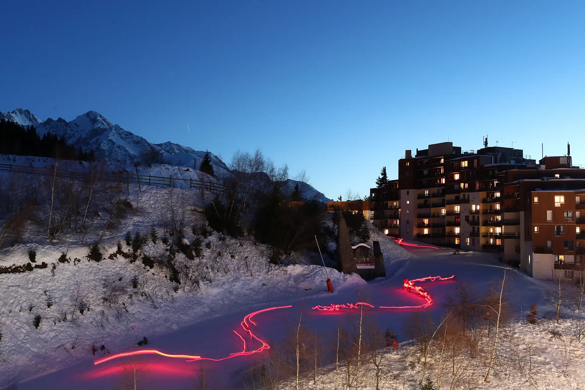 Descente aux flambleaux – ouvert à tous ! (Les Sept Laux) | Office de ...