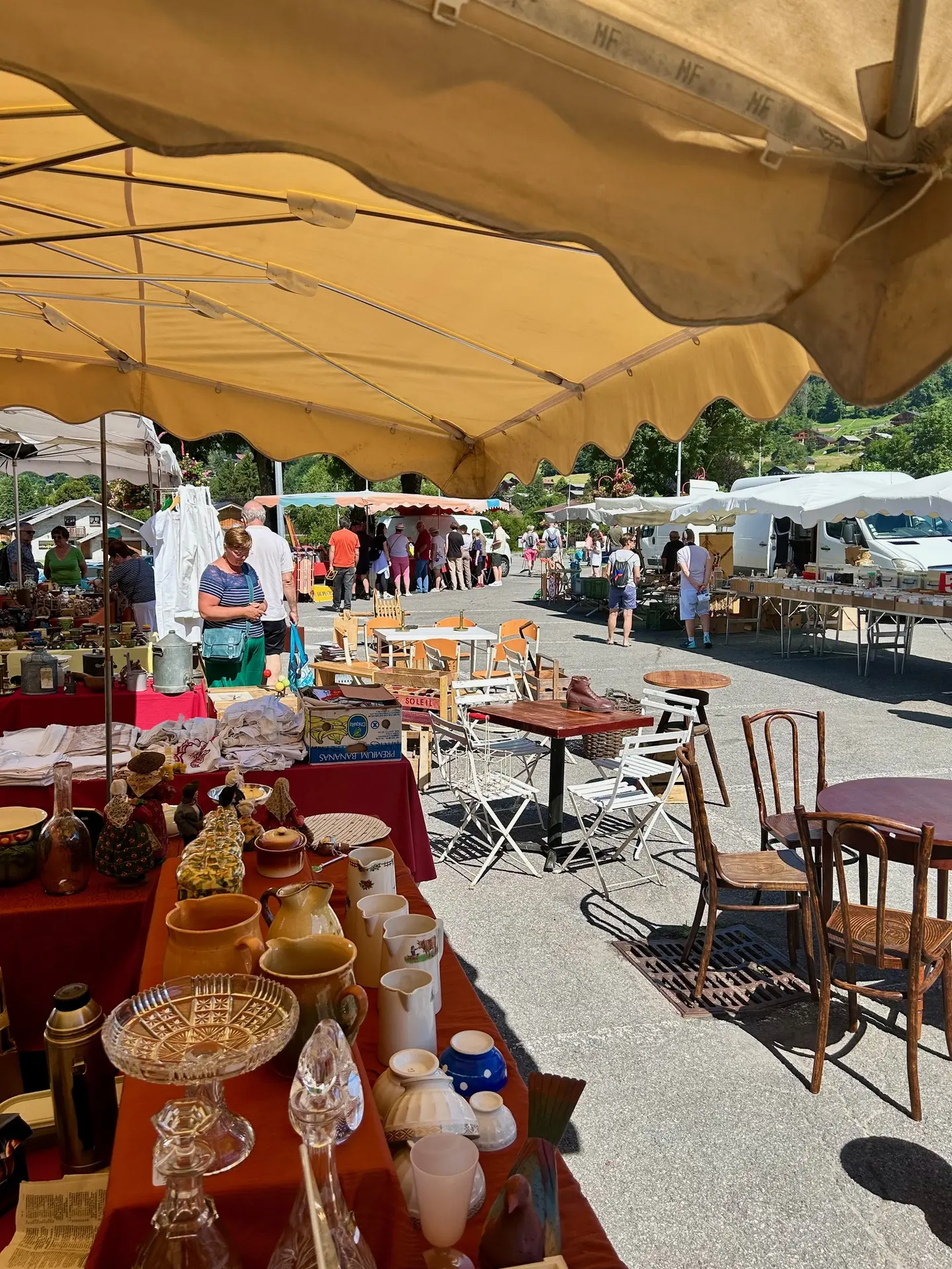 second-hand goods, antiques, collectables | Saint-Gervais Mont-Blanc