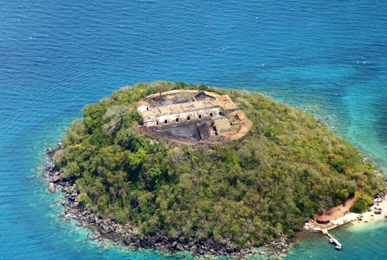 Îlet à Ramiers (Les Trois-Îlets) | Martinique Tour
