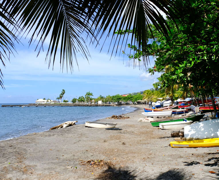 Plage de Case Navire (Schœlcher) | Martinique Tour