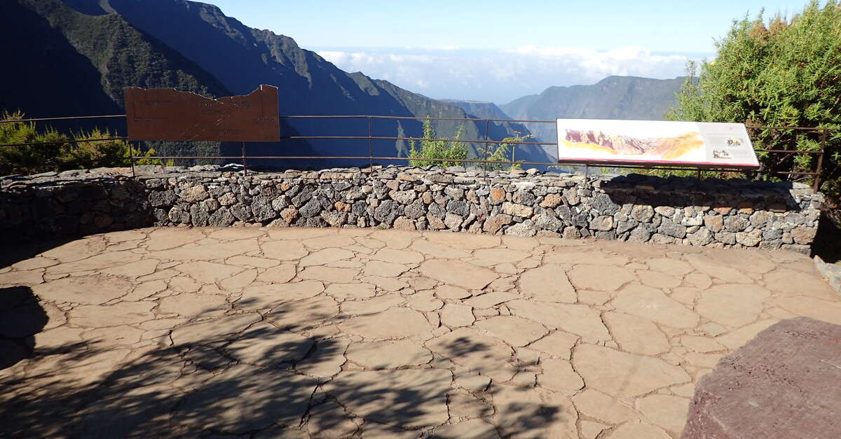 Autour des Trous Blancs (Le Tampon) | Île de la Réunion Tourisme