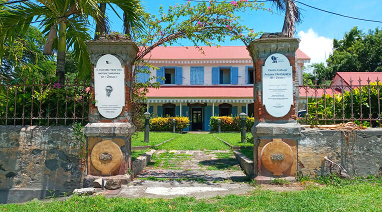 Centre culturel Zwazo – héritage indo-caribéen à Basse‑Pointe ...