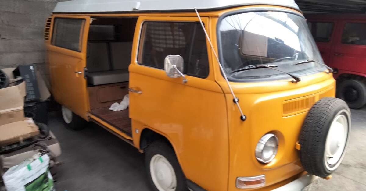 Belle-Île Camper Vans : Colonel Moutarde (Le Palais) | Belle-Île-en-Mer ...