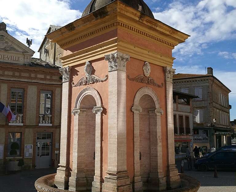 FONTAINE DE SAMATAN - Samatan | Savès Tourisme