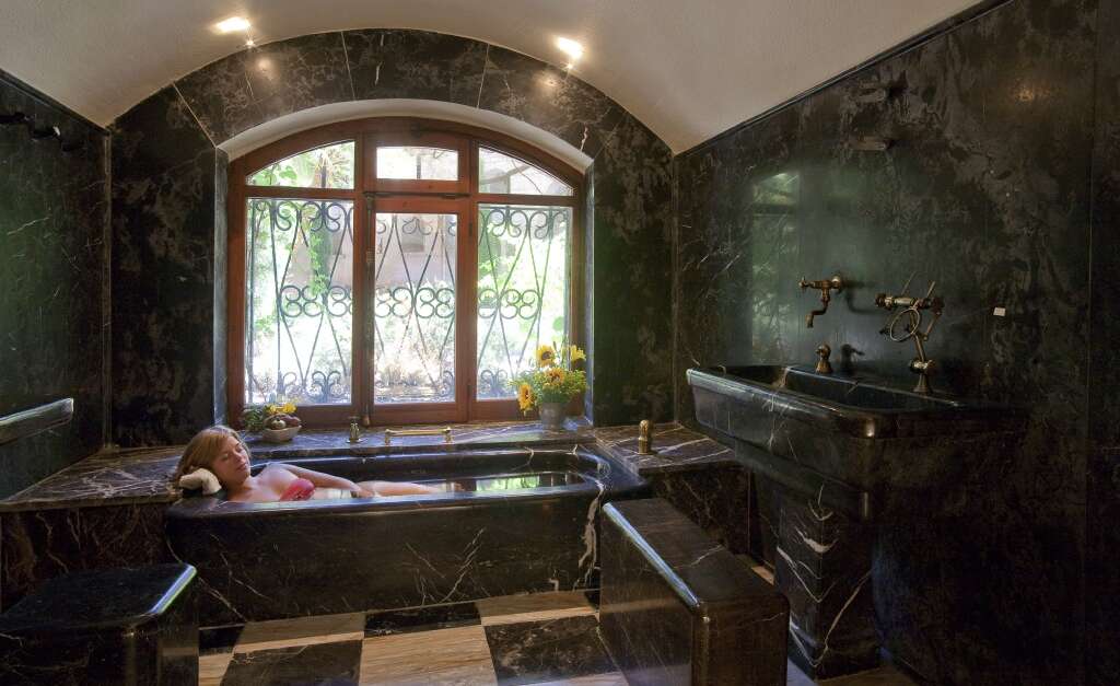 SPA THERMAL DE MOLITG-LES-BAINS - Molitg-les-Bains | Conflent Canigo ...