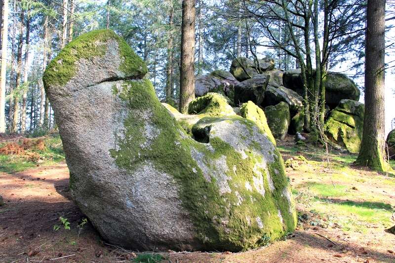 Pierre Millier (Saint-leger-la-montagne, Saint-Léger-la-Montagne ...