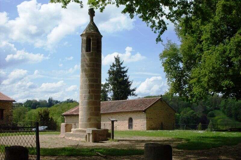 Aire de pique nique sur le square de la lanterne (Rancon) | Limousin ...