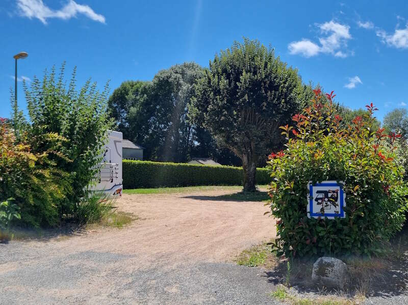 Aire de camping-car de Cussac (Cussac) | Limousin - Nouveaux Horizons