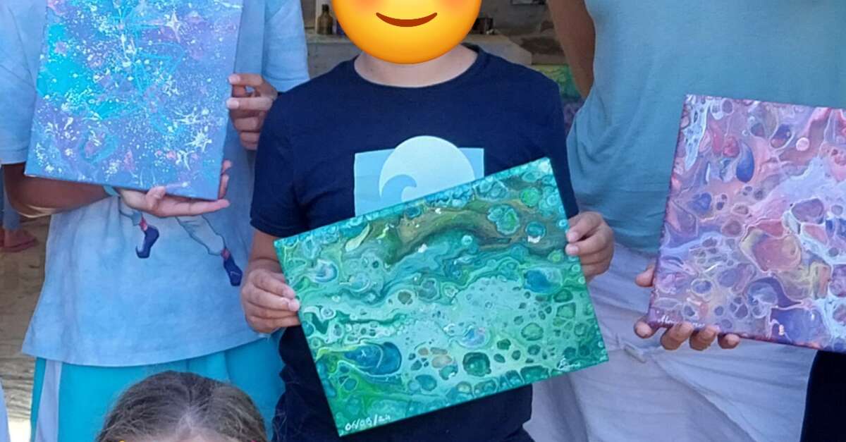 Initiation à la peinture acrylique abstraite. Thème pouring pour enfants (Alvignac) | Vallée de ...