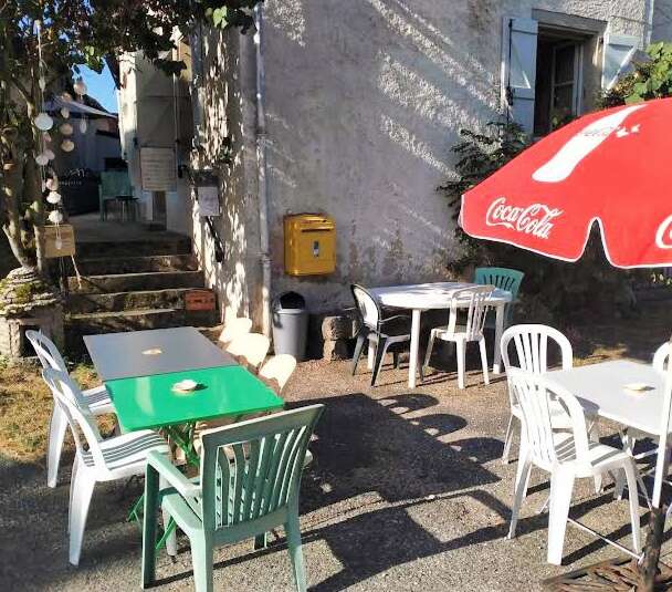 Gite, étape pèlerin, Vers Compostelle (Saint-Jean-de-Laur) | Figeac ...