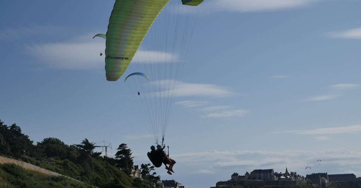 Parapente en Baie (Saint-Pair-sur-Mer) | Destination Granville Terre et Mer