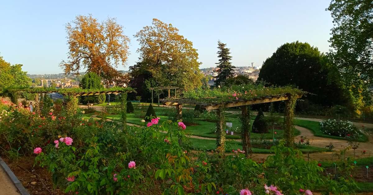 Jardin de la Perrine (Laval) | Portail du tourisme du département - La ...