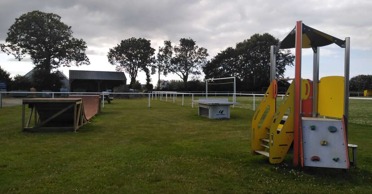 Aire de loisirs de Trémel (Trémel) | Office de Tourisme de la Côte de ...