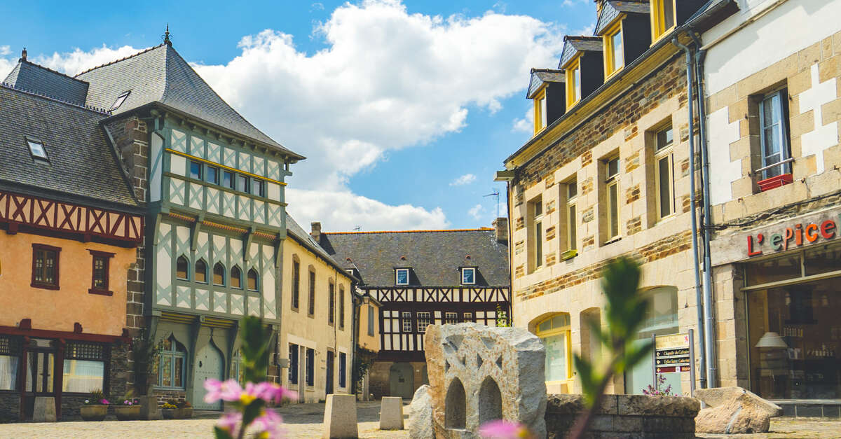 Petite Cité de Caractère de La Roche-Derrien (La Roche-Jaudy) | Office ...