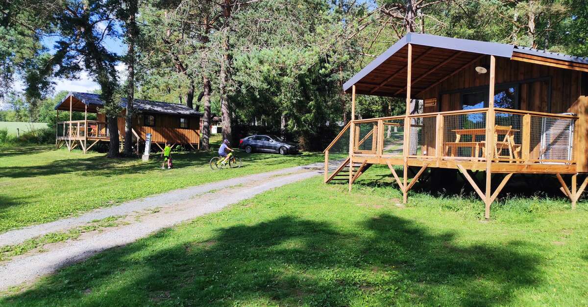 LACUSTRA : Chalets tout confort 5 places (Flayat) | Tourisme Creuse ...