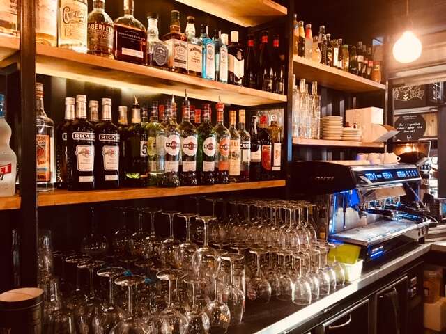 LE BAR DES HALLES (Montpellier) | Montpellier Tourisme