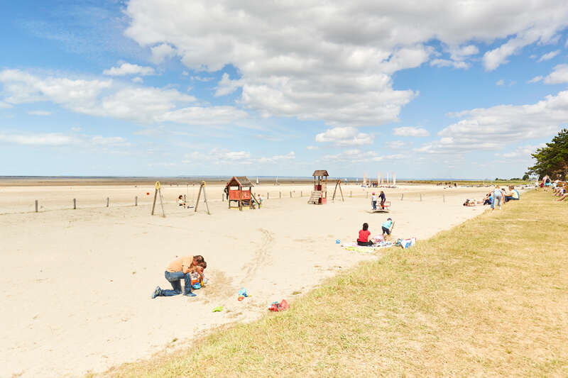 Plage de Cherrueix (Cherrueix) | Saint-Malo - Mont-Saint-Michel Bay ...