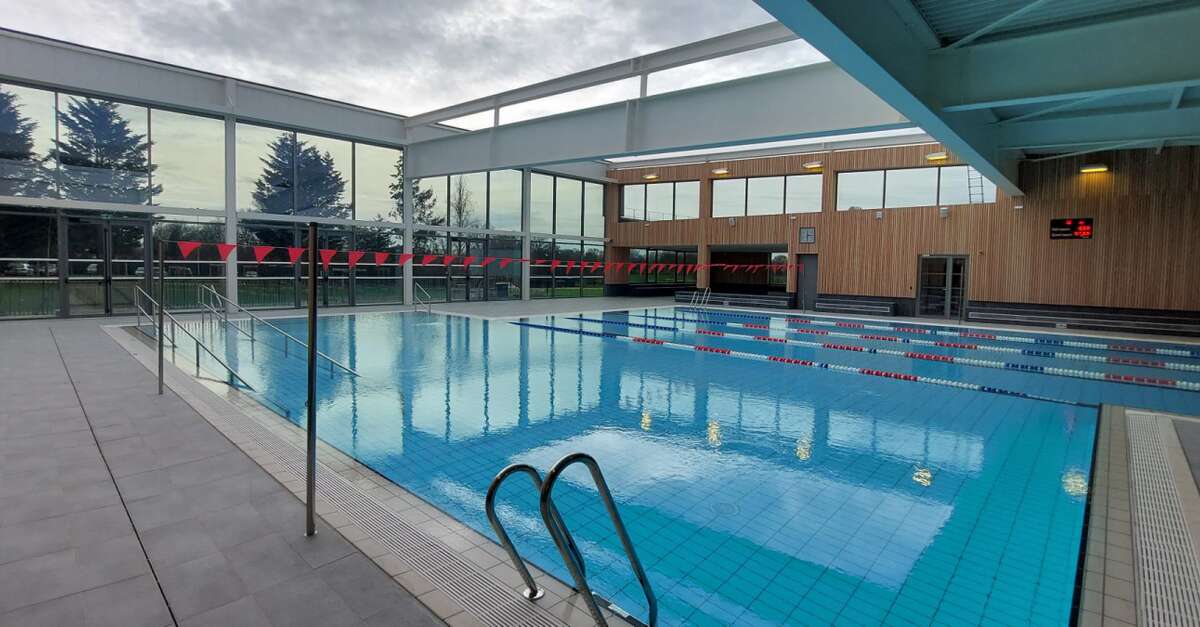 Piscine Aqua’va (La Guerche-de-Bretagne) | Ille-et-Vilaine Tourisme (35 ...