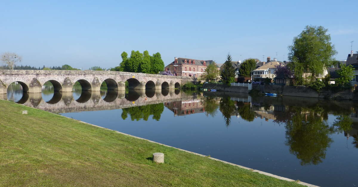 Aire de stationnement Guichen Pont Réan (Guichen) | Ille-et-Vilaine ...