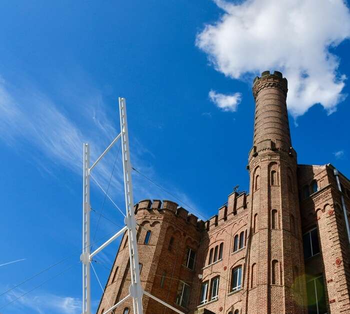 Visite guidée “Architecture et histoire du château d’industrie Motte ...
