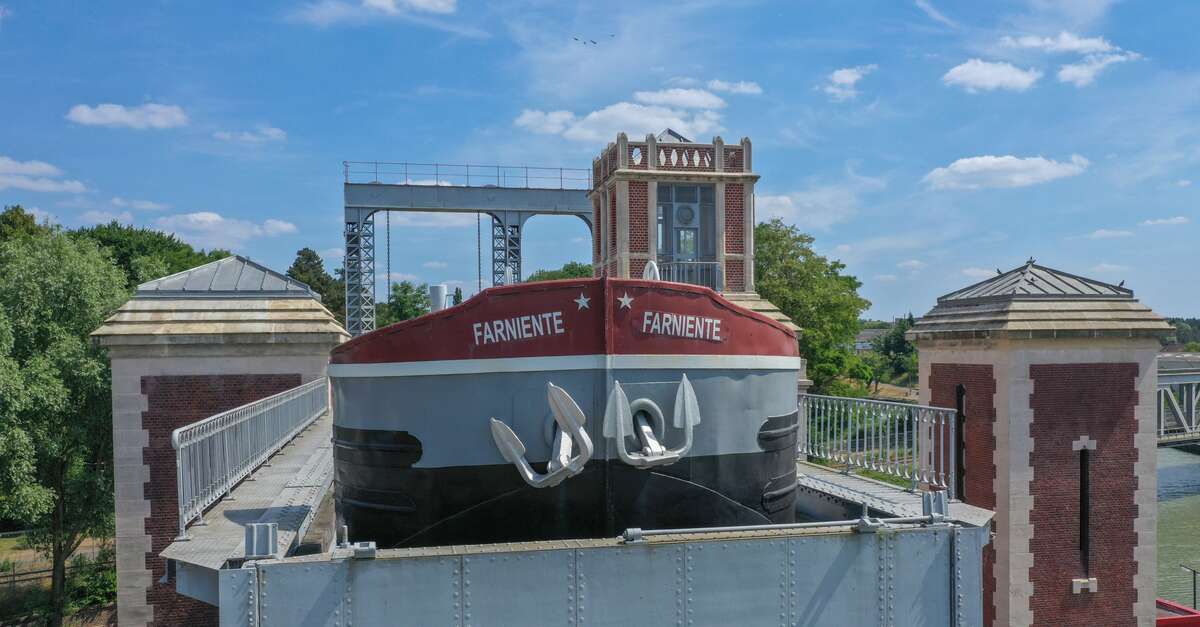 Ascenseur à bateaux (Arques) | Office de Tourisme du Pays de Saint-Omer