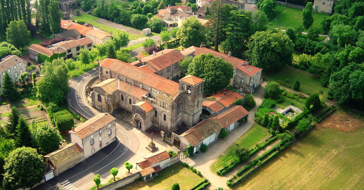 Abbatiale Saint-Pierre de Mozac (Mozac) | Oficina de Turismo Terra Volcana