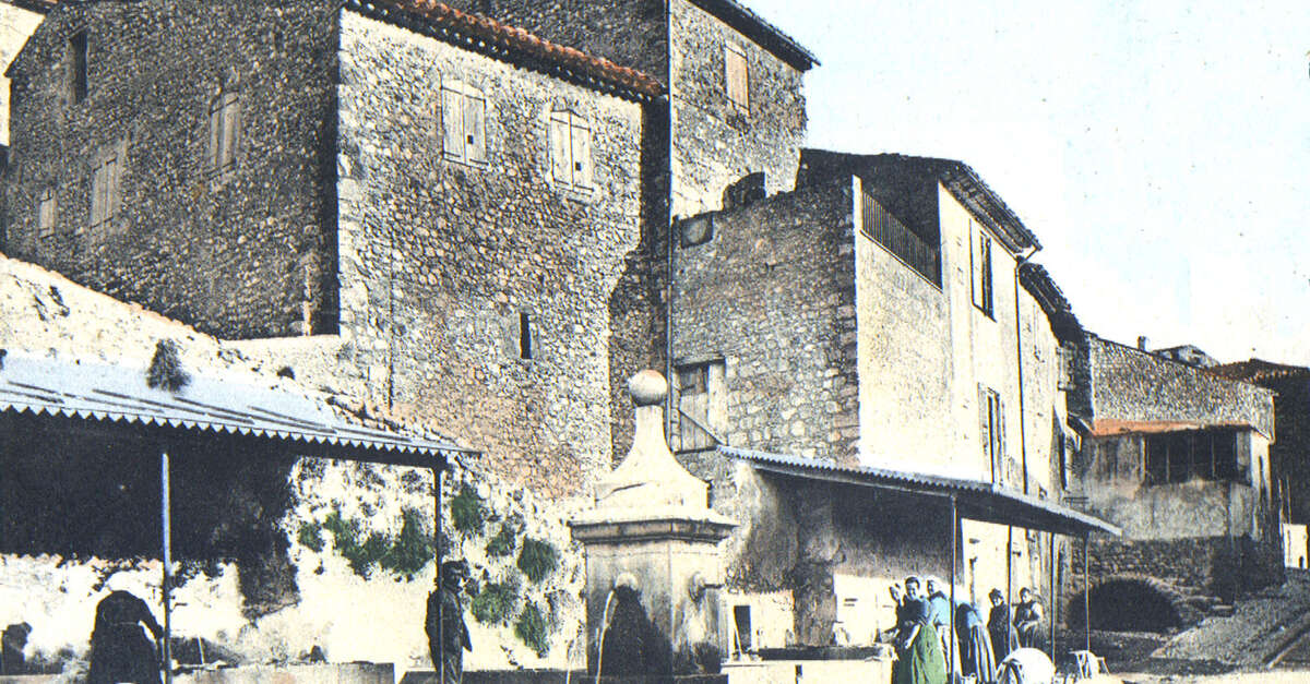 La fontaine et ses bassins et les jardins (Puimoisson) | Provence-Alpes ...