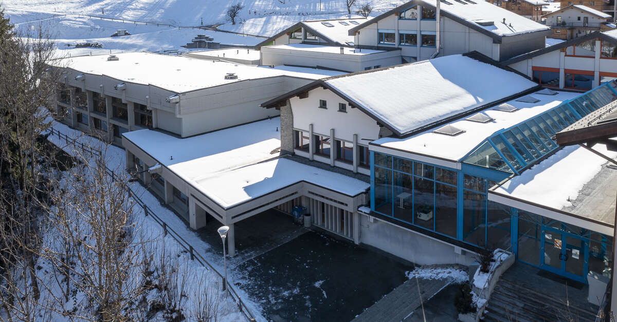 Hall d’entrée de la salle polyvalente – Le Châble (Le Châble) | Verbier ...