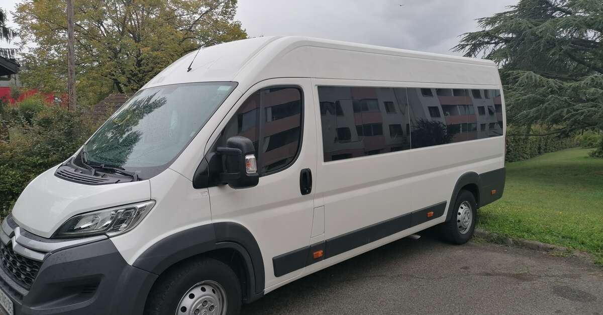 Transport at your service (Transport for people of reduced mobility ...