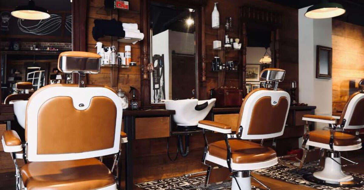 Le Barber Shop (by Amanda Lesley) (Grimaud) | Grimaud Tourisme - Le ...