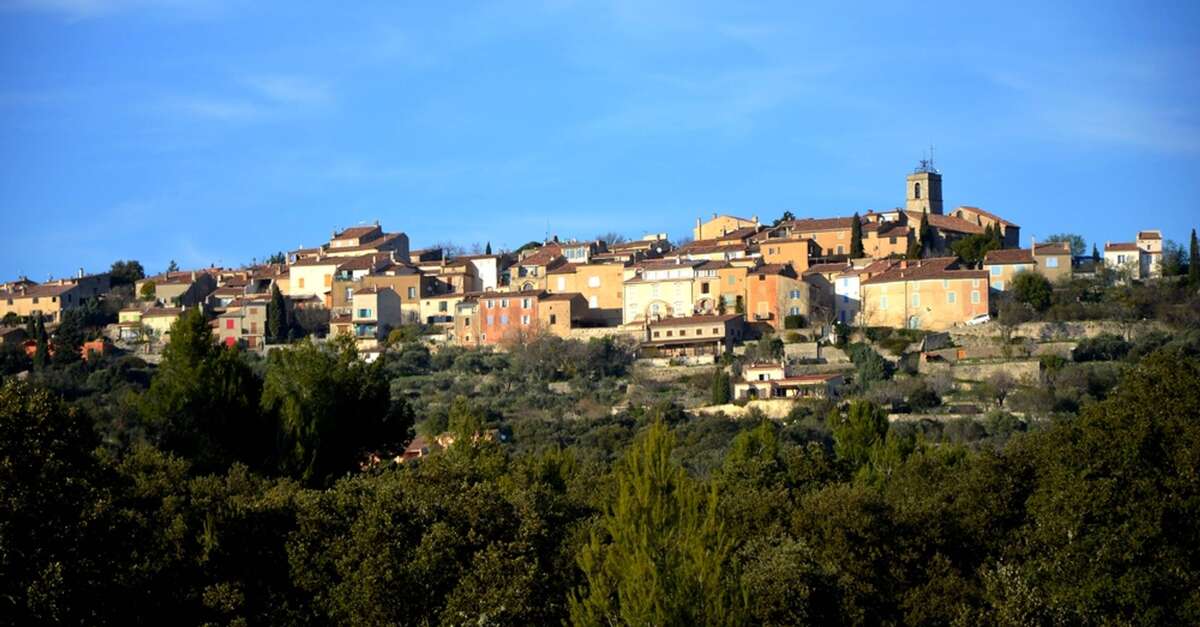 The hilltop village of Jean Giono (Saint-Julien) | Provence-Alpes-Côte ...