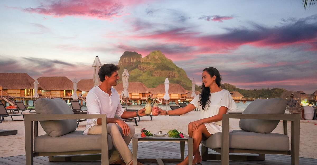 Manuia Bar – Le Bora Bora By Pearl Resorts (Bora Bora) | Tahiti ...