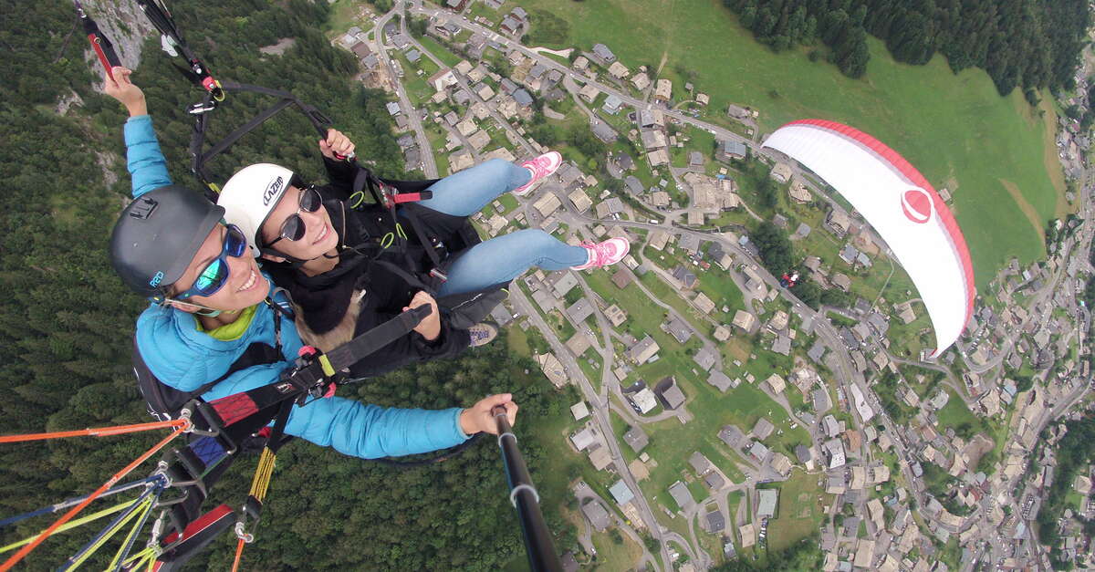 Vol en double avec ABC Ecole de parapente (Morzine) | Portes du Soleil