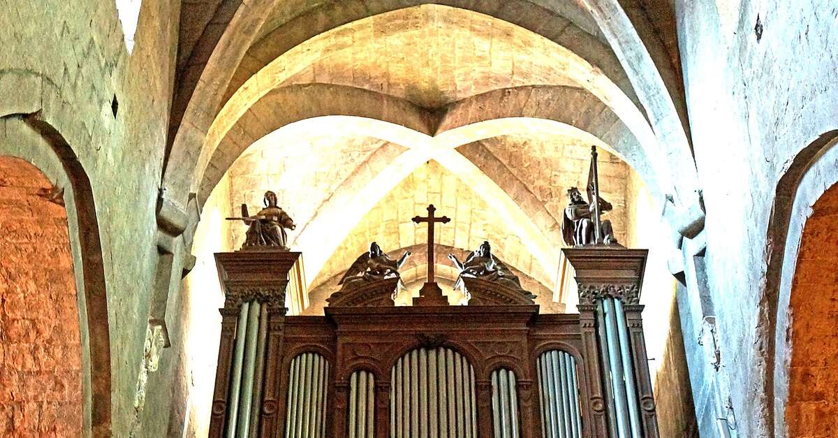 The great Organs of the Grasse Cathedral (Grasse) | Provence-Alpes-Côte ...