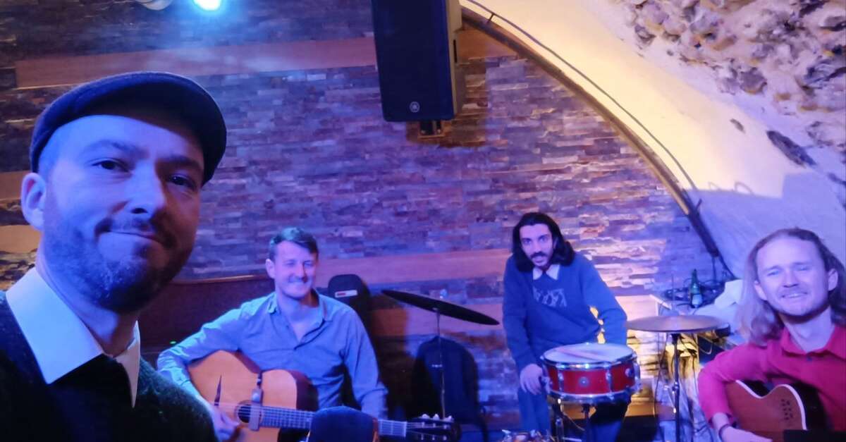 The Massalia hot rascals – Jazz manouche (Marseille 2ème) | Oficina de ...