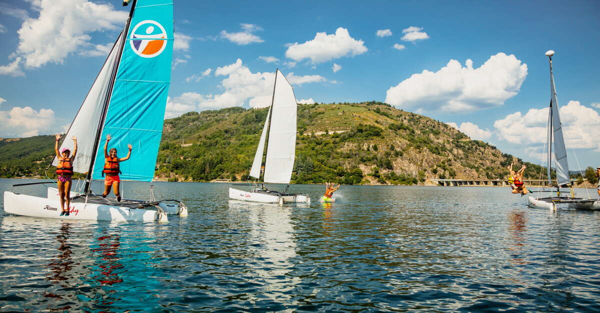 Base Nautique du lac de Villefort – Grandeur Nature (Pourcharesses ...